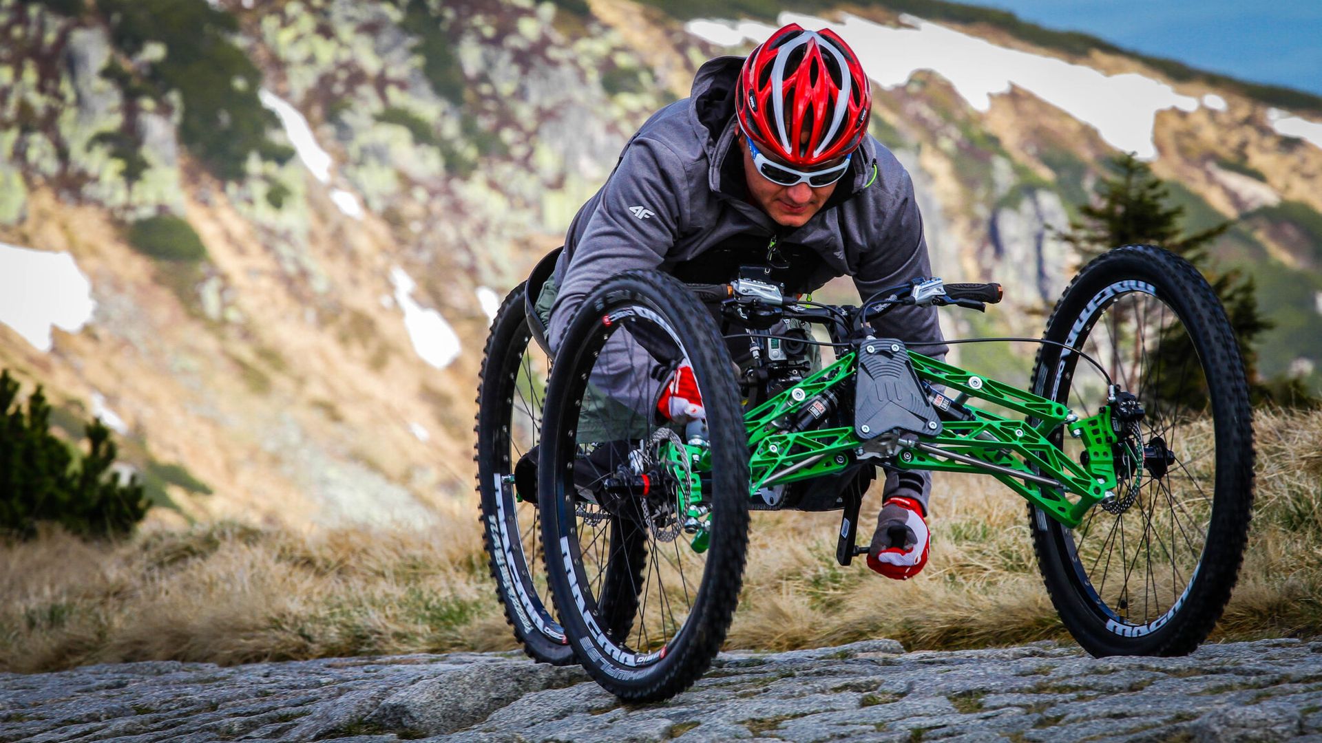 Tout savoir sur les Handbikes. Guide complet du handbike.